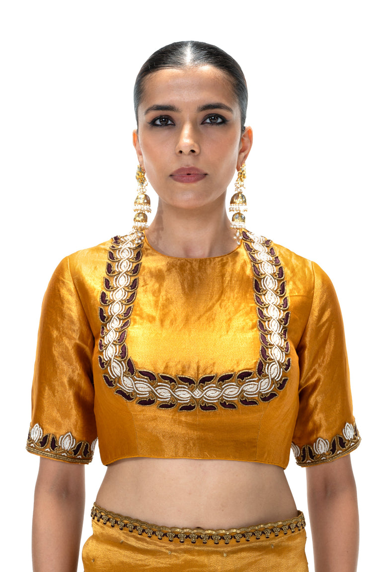 Advika – Deval The Multi Designer Store